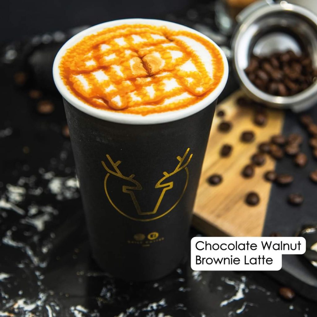 Daily Coffee Buy 1 Free 1 on Coffee Series August Promotion