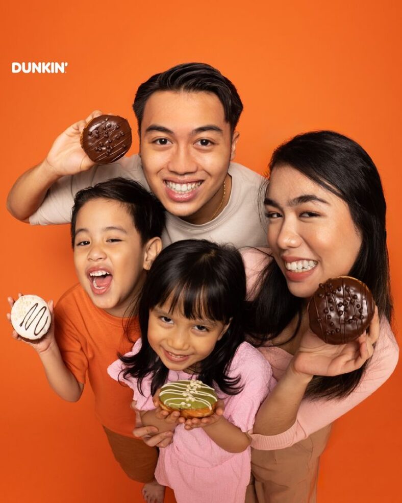 Dunkin' Malaysia's Chocoholic Heaven: Indulge in Crispy Pearl Chocolate Bliss!